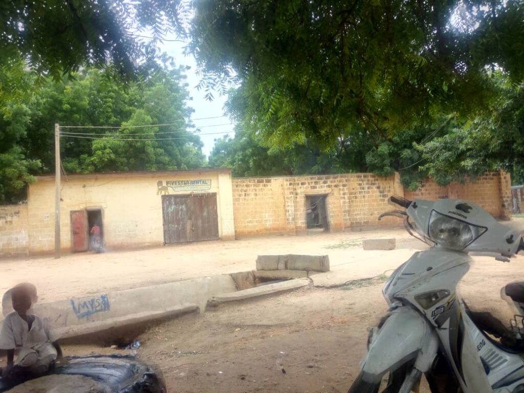 The House ,Where 14th Emir of Kano Muhammad Sunusi II is planning to ...